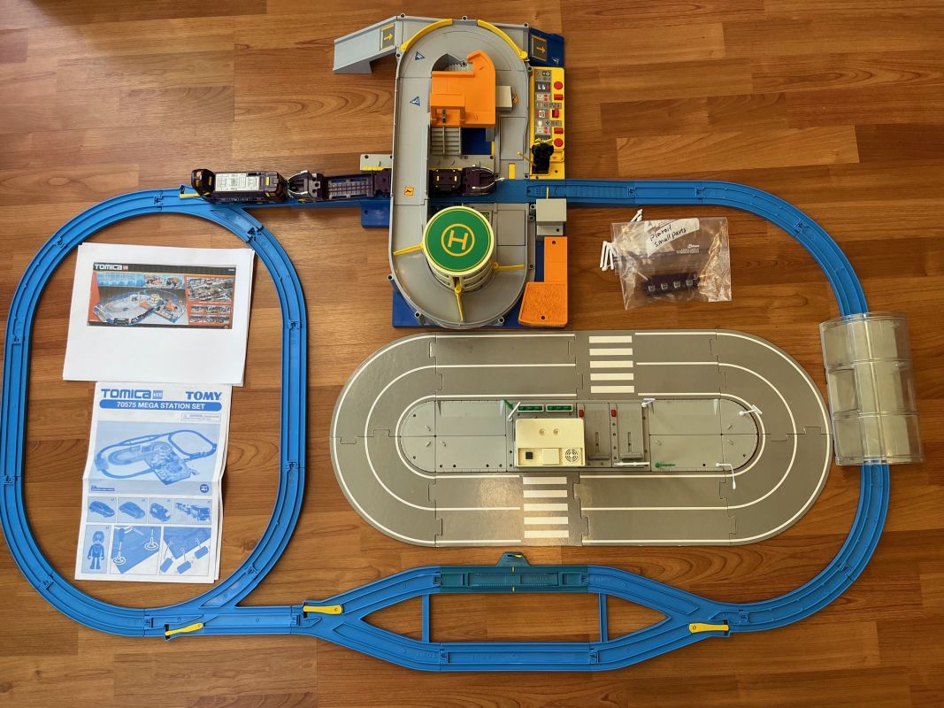 ロサンゼルスタウン - クラシファイド[＜トミカ プラレール＞ Hyper Mega Stationセット]